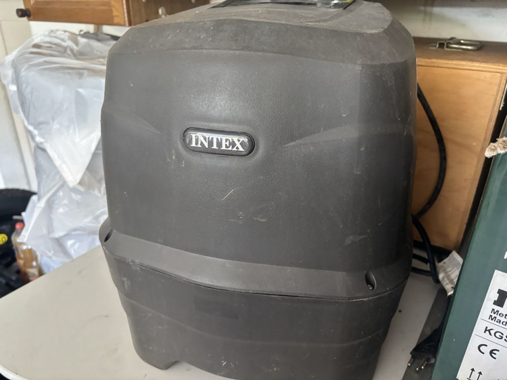 Intex Whirlpool Motor (Gebraucht) in Suhr für CHF 5 – nur Abholung auf ...
