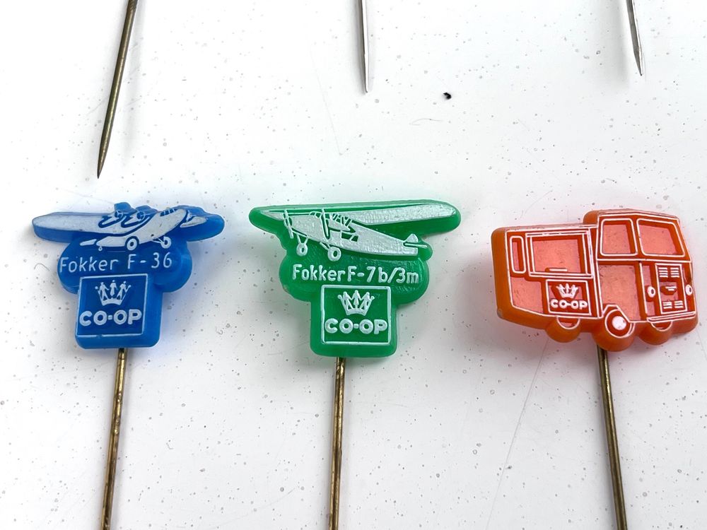 49 seltene Vintage PINS 60er 70er PIN Anstecker Sammlung | Kaufen auf ...