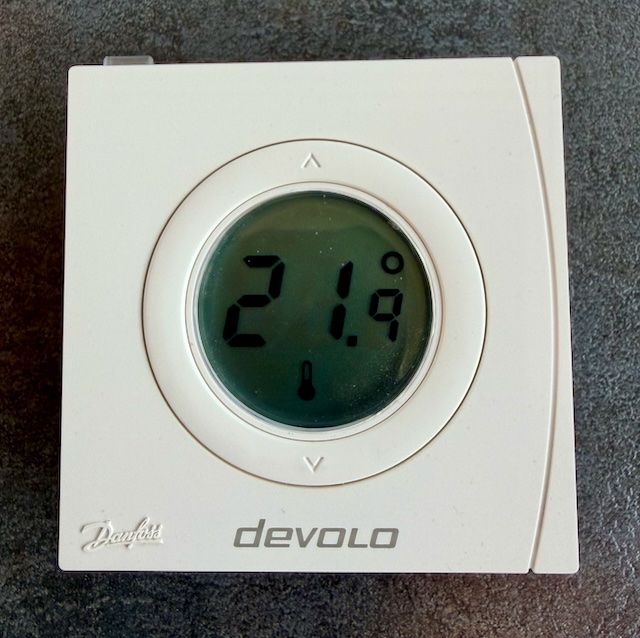 Devolo (Danfoss) Raum-Sensor DRS21, Z-Wave (Gebraucht) in Oberhasli für ...