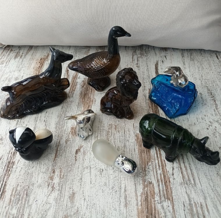 8 Vintage Avon Flacons Wild Animals.Flacons empty of Cologne (Gebraucht ...