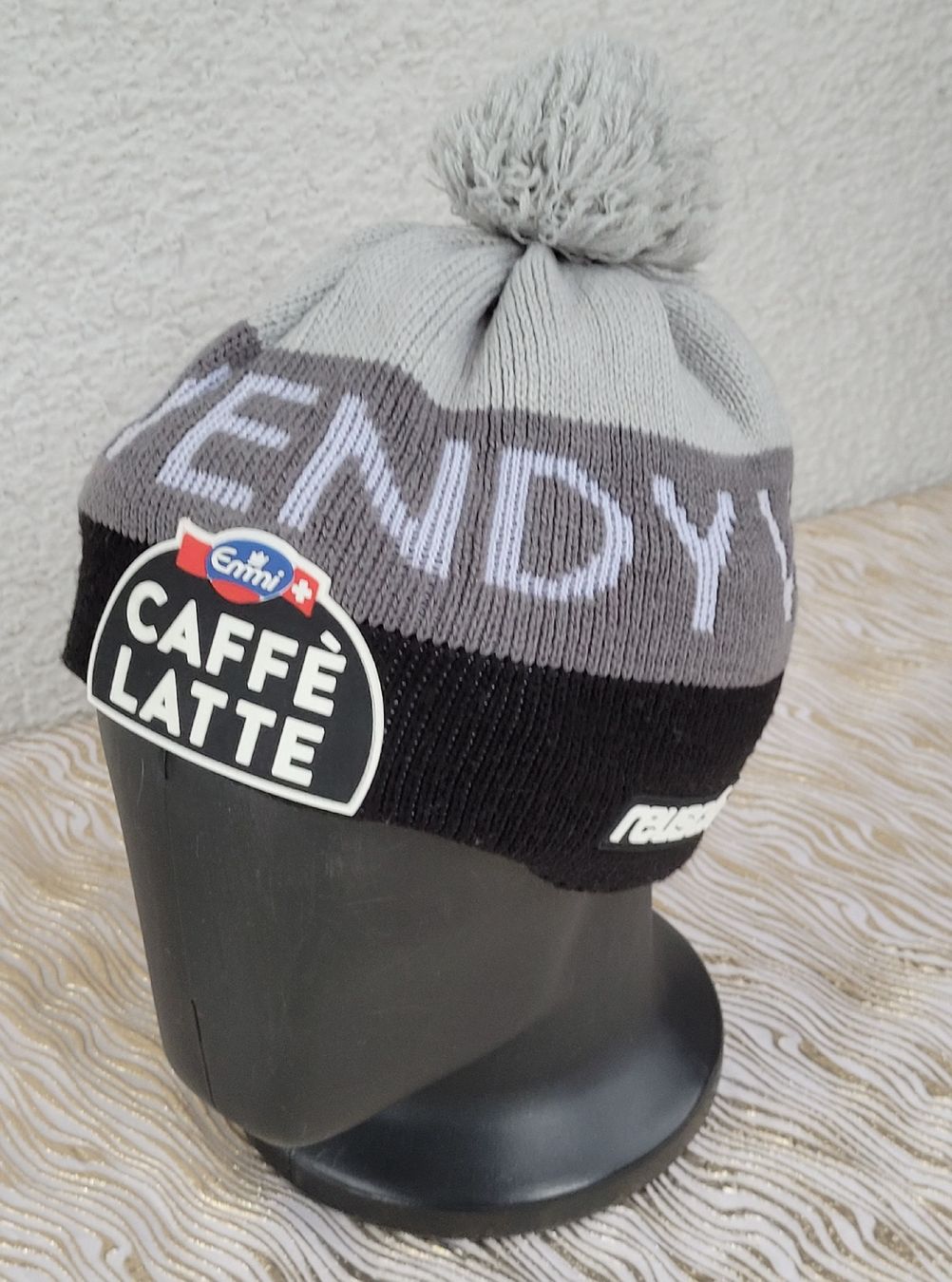 🇨🇭 Swiss Ski Reusch WENDY HOLDENER Fanchappe neuwertig (Neu (gemäss ...