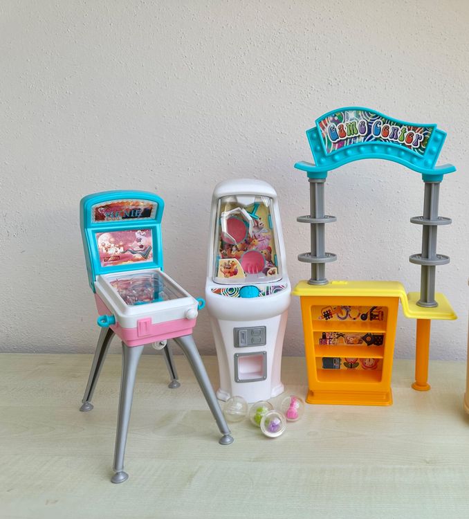 Vintage Barbie mit Play N Prize Arcade Game Center (Gebraucht) in ...