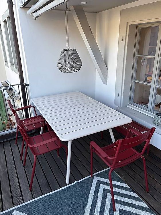 Fermob Luxembourg Gartenmöbel Set – Tisch, Bank & 3 Stühle (Gebraucht ...
