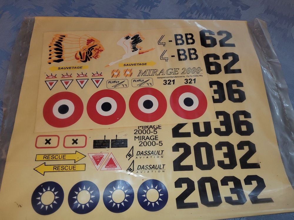 Neuer Stickerbogen FlyFly Mirage 2000 | Kaufen auf Ricardo
