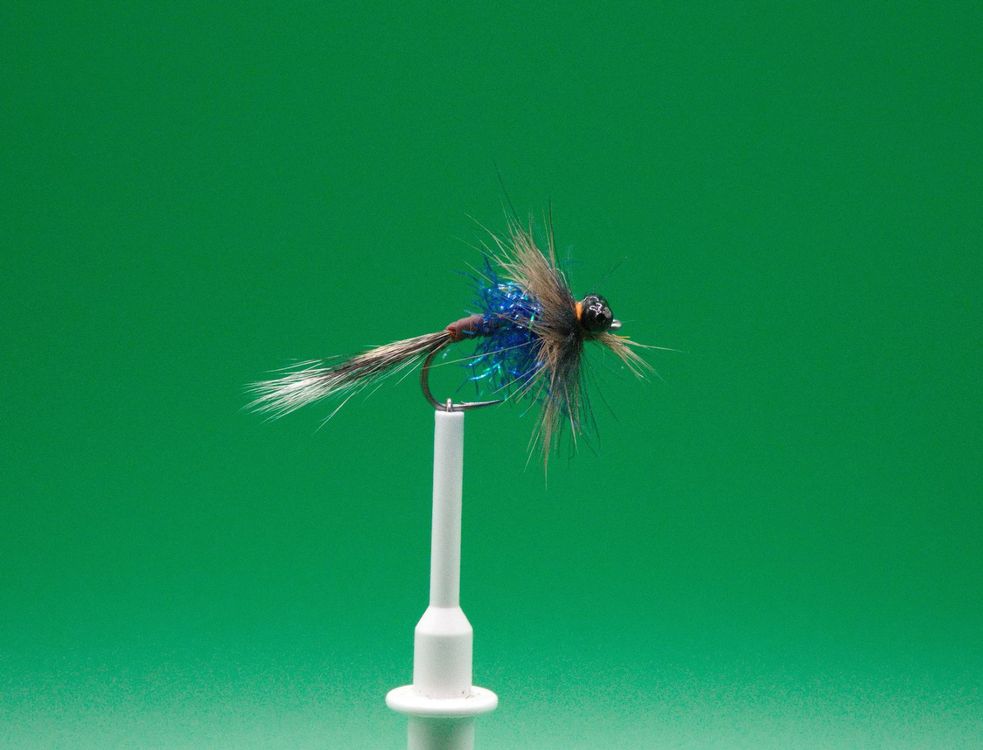 6x Streamer Hakengrösse 4 Mustad Haken (Neu (gemäss Beschreibung)) in ...