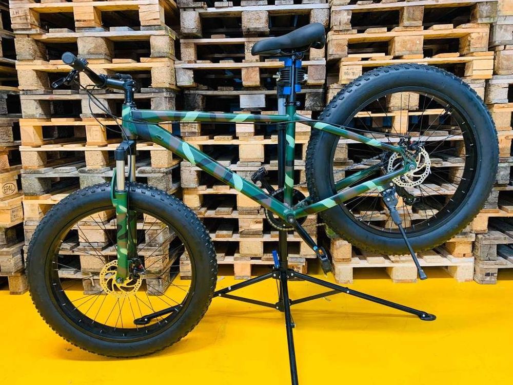 26 Zoll Mountainbike FATBIKE in Navy Grün Military NEU (Neu und originalverpackt) in ...