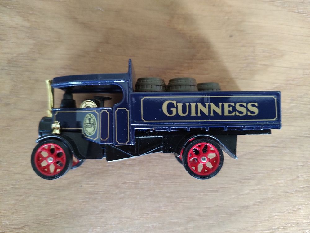 MATCHBOX Y-27/1922 Foden Steam Lorry Guinness (Neu und originalverpackt ...