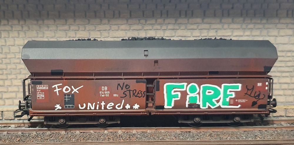 SET DE WAGONS TREMIE, DB, MARKLIN 46245, patine + graffitis (Neu ...