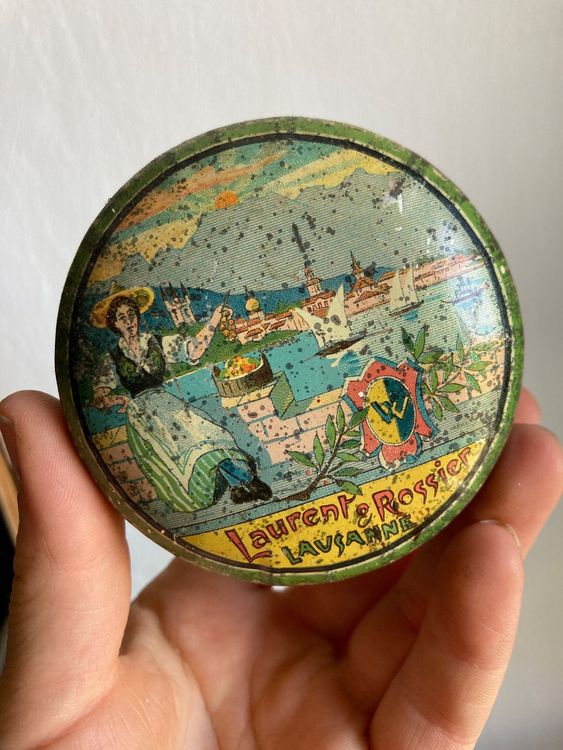 Boite Laurent Rossier Lausanne Blechdose antik (D'occasion) à St ...