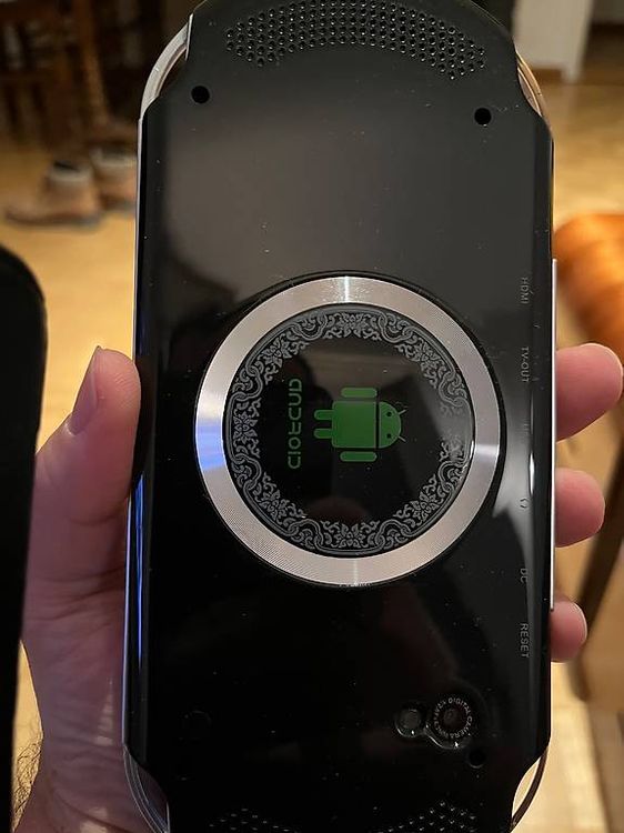 JXD S5110 Android Handheld (Gebraucht) in Basel für CHF 30 – mit ...