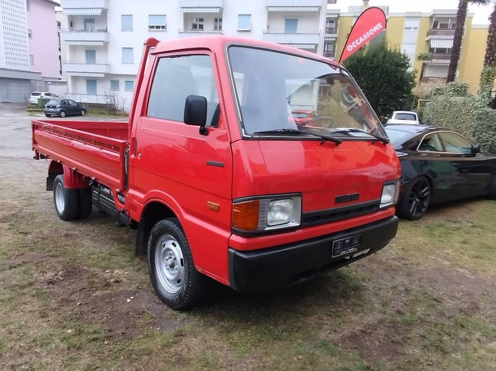 Mazda E 2000 i carico utile 1755 Kg targabile funziona bene (Gebraucht ...