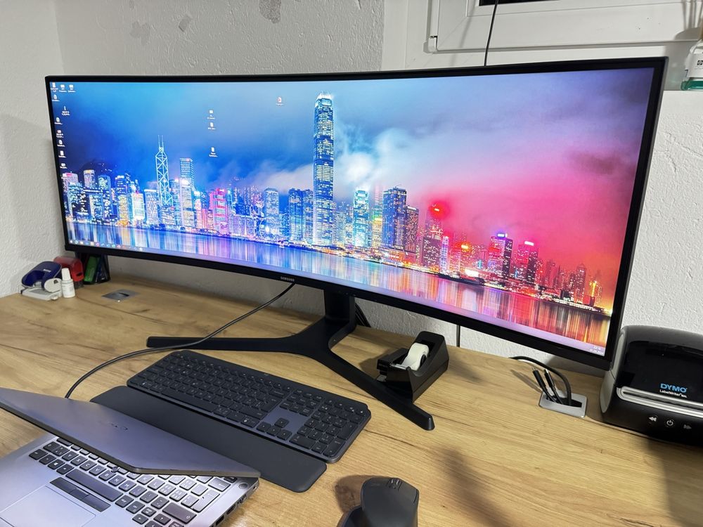 Samsung 43“ Ultra Wide Monitor mit 120Hz im top Zustand! (Neu (gemäss ...