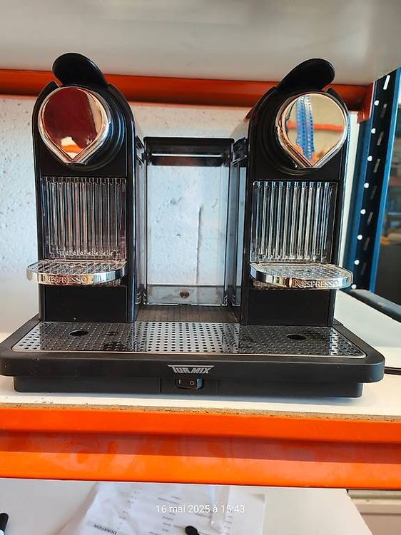 Machine a café double Nespresso (Gebraucht) in Clarens für CHF 50 – nur ...