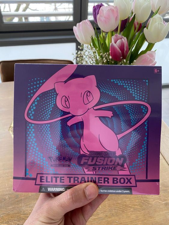 ETB - MEW FUSION STRIKE -SEALED (Neu und originalverpackt) in Basel für ...