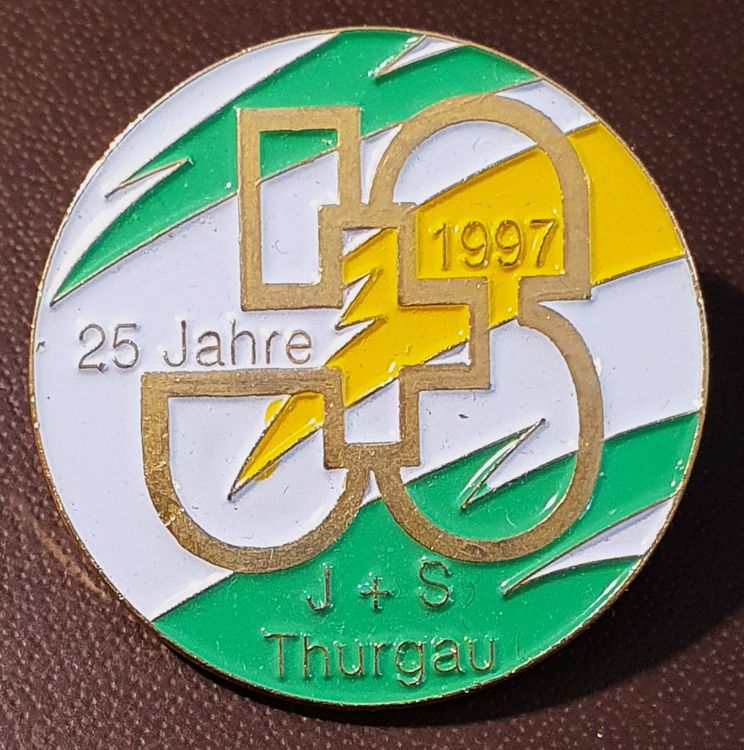 T445 - Pin 25 Jahre Jugend + Sport J+S Thurgau 1997 | Kaufen auf Ricardo T445 - Pin 25 Jahre Jugend + Sport J+S Thurgau 1997 | Kaufen auf Ricardo