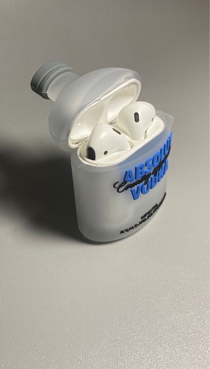 Airpods Case | weisse Absolut Vodka Flasche (Neu (gemäss Beschreibung ...