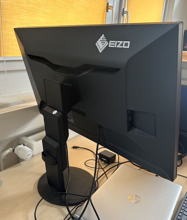 Monitor Eizo EV3285 | Kaufen auf Ricardo