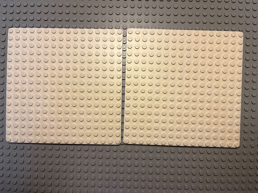 Lego 2 x Platten 16x16 weiss (Neu (gemäss Beschreibung)) in Basel für ...