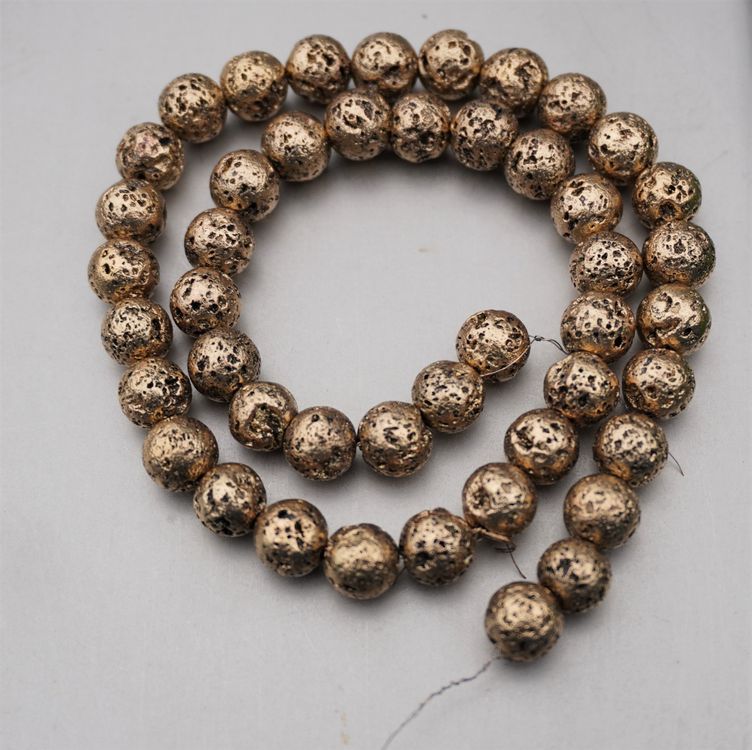 1 Strang echte Lavastein Perlen, goldig, 8mm (Neu (gemäss Beschreibung ...