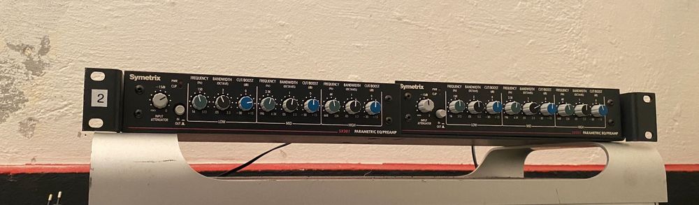 2x Symetrix SX201 Equalizer (Gebraucht) in Zürich für CHF 150 – nur ...