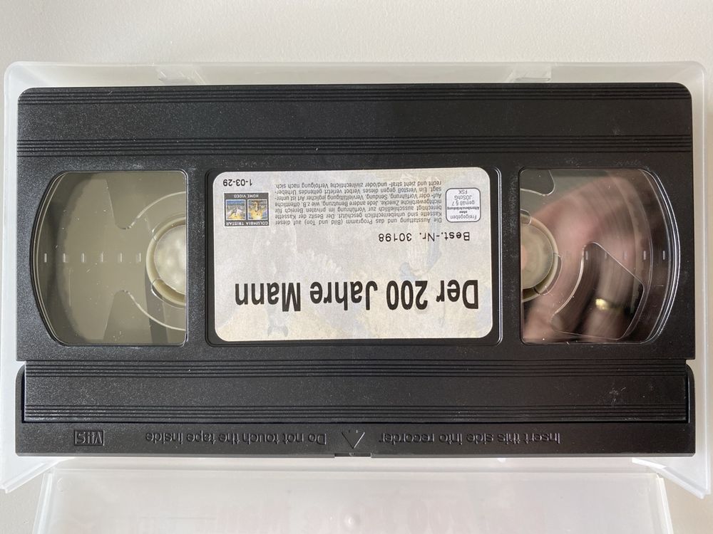 VHS Video Kassette - Der 200 Jahre Mann - Rarität (Gebraucht) in Dielsdorf für CHF 10 – mit ...