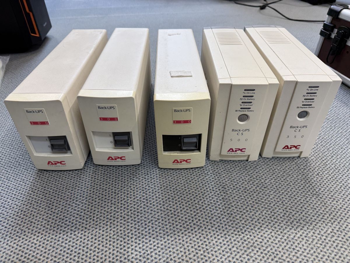 APC Back-UPS CS 300/350/500, 5 Stk (Gebraucht) in Zuckenriet für CHF 1 ...