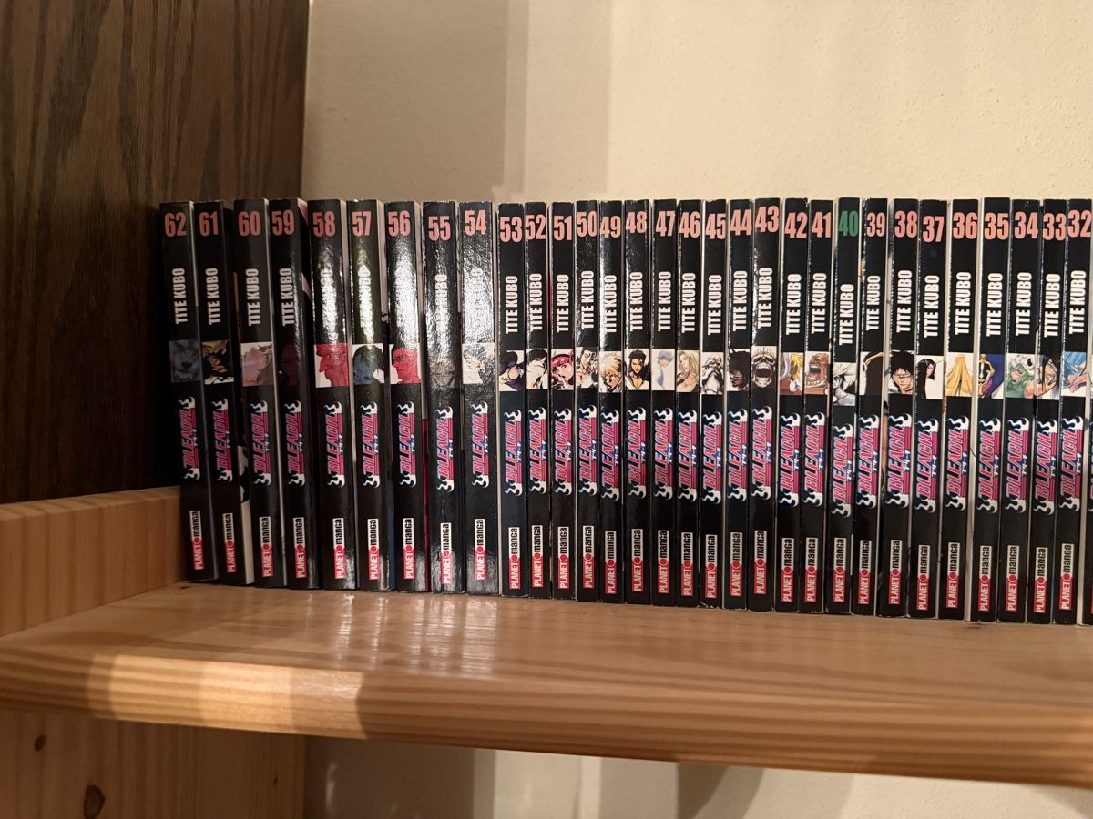 Bleach Manga Collection Complete: Volumes 1 to 74! (Usato) a Coldrerio ...