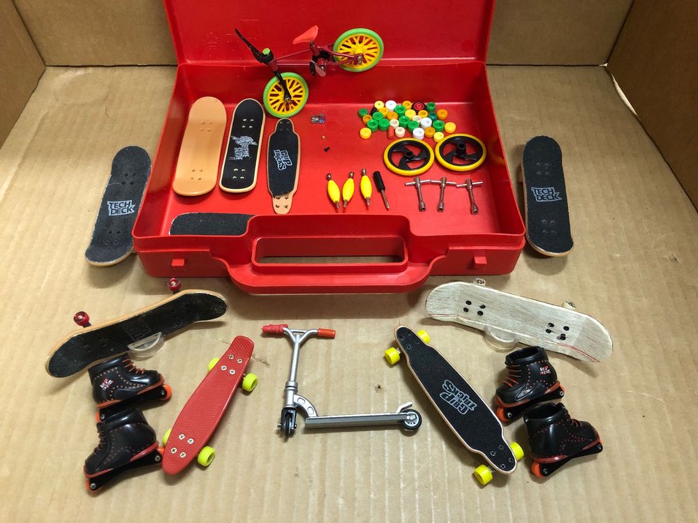 Koffer mit Finger-Roller | Kaufen auf Ricardo