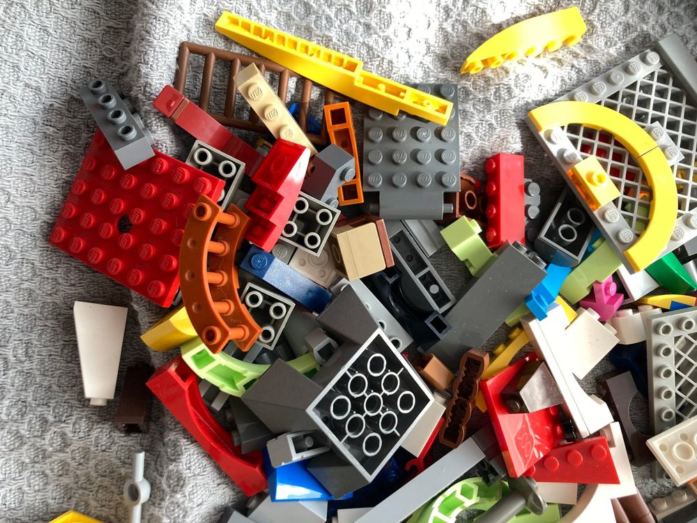 450 Gramm Haus Burgen Schlössser Lego Teile ab 1 Franken (Gebraucht) in Volketswil für CHF 3 ...
