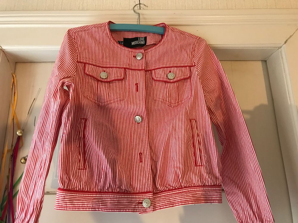 Jacke LOVE MOSCHINO | Kaufen auf Ricardo