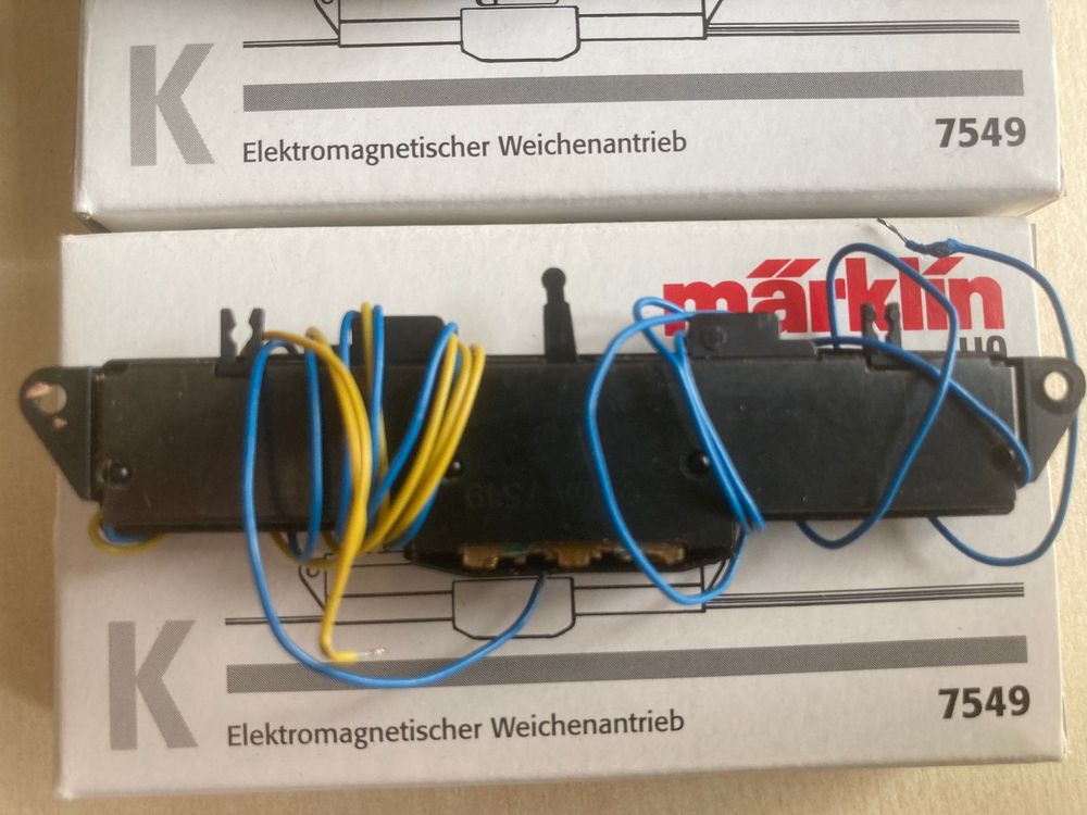 Märklin 7549 - Elektromagnetischer Weichenantrieb (2 Stück) | Kaufen ...