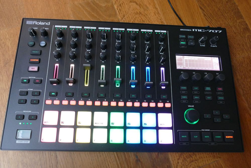 Roland MC-707 (Gebraucht) in Killwangen für CHF 555 – mit Lieferung auf ...