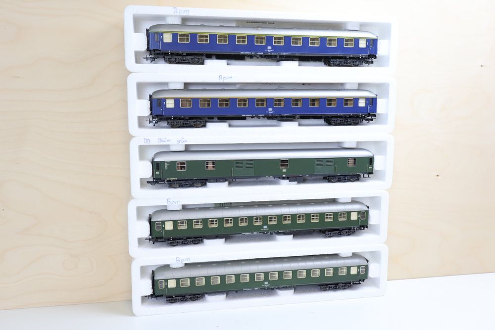 Liliput/Roco 5 x Personenwagen Set - H0 (Gebraucht) in Winterthur für CHF 49 – mit Lieferung auf ...