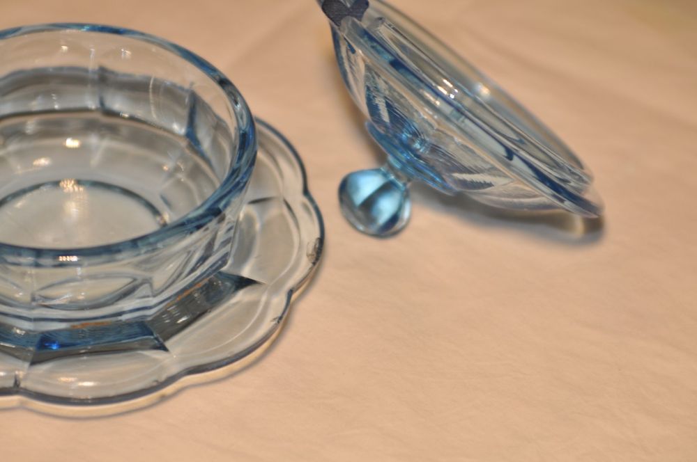 Liquidation; Zucker- Marmeladen Glas mit Deckel (Gebraucht) in ...