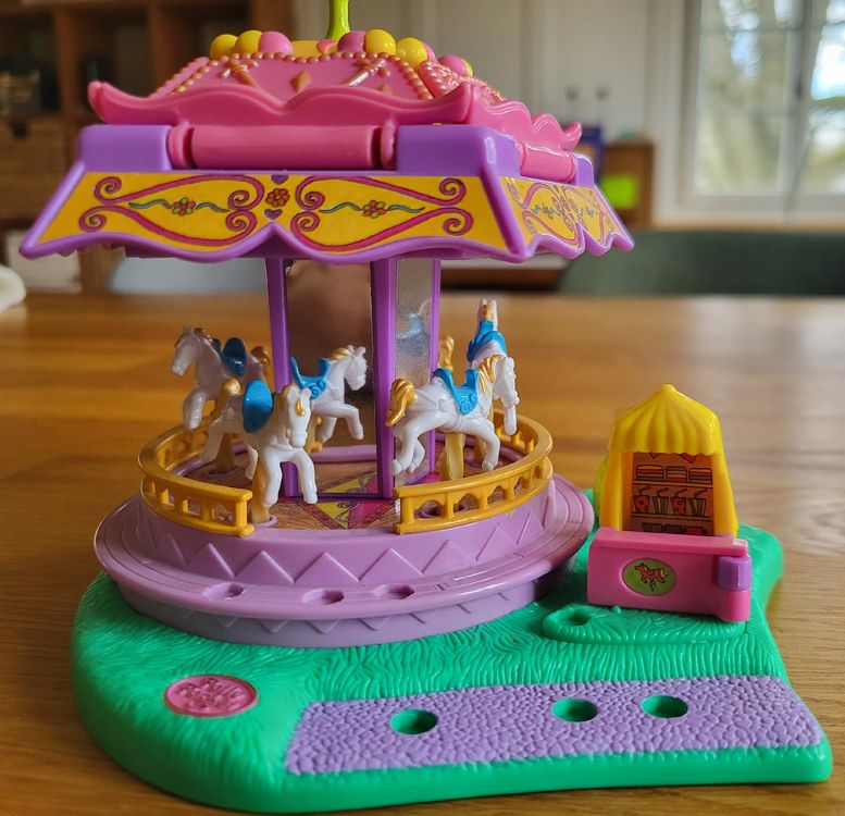 Polly Pocket Karussell (Gebraucht) in Mettmenstetten für CHF 35 – mit ...