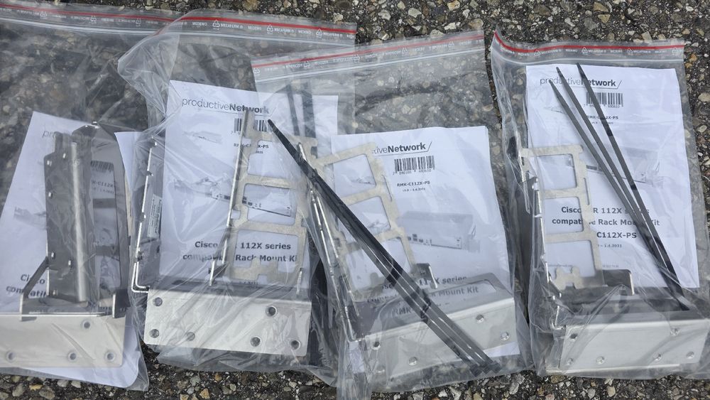 Cisco ISR 112X series Rack Mount Kit (Neu und originalverpackt) in ...