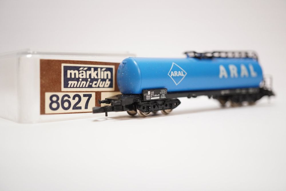 e33 Märklin 8627 DB Tankwagen Aral 4-achsig (Gebraucht) in Thun für CHF 11 – mit Lieferung auf ...