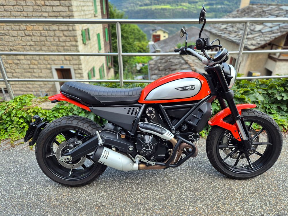Ducati Scrambler 800 icon atomic orange (D'occasion) à Neyruz FR pour ...