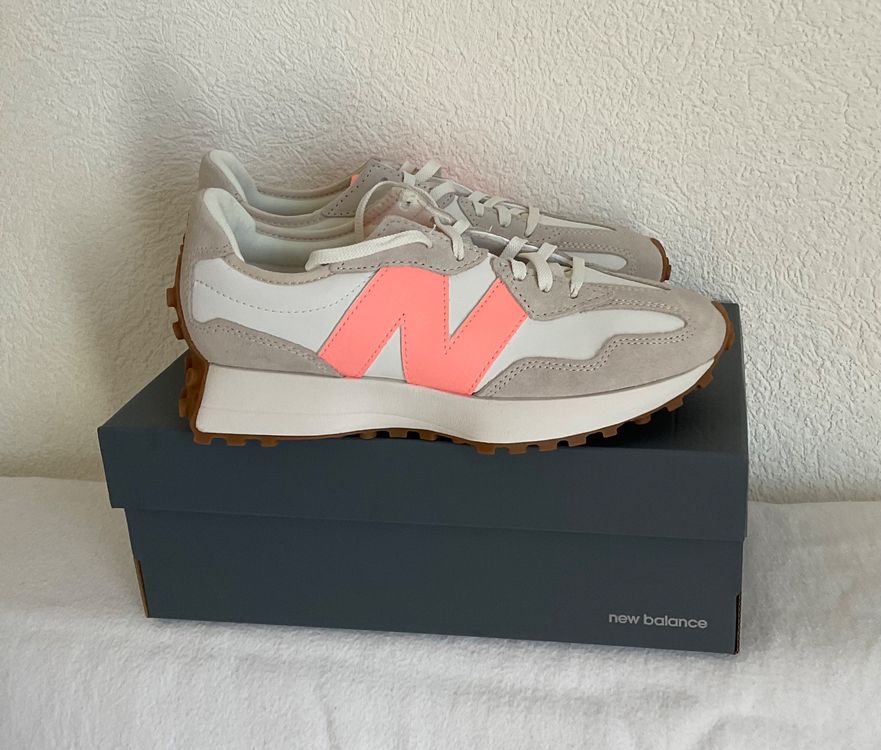 New Balance : 327 the intelligent choice (Neu und originalverpackt) in ...
