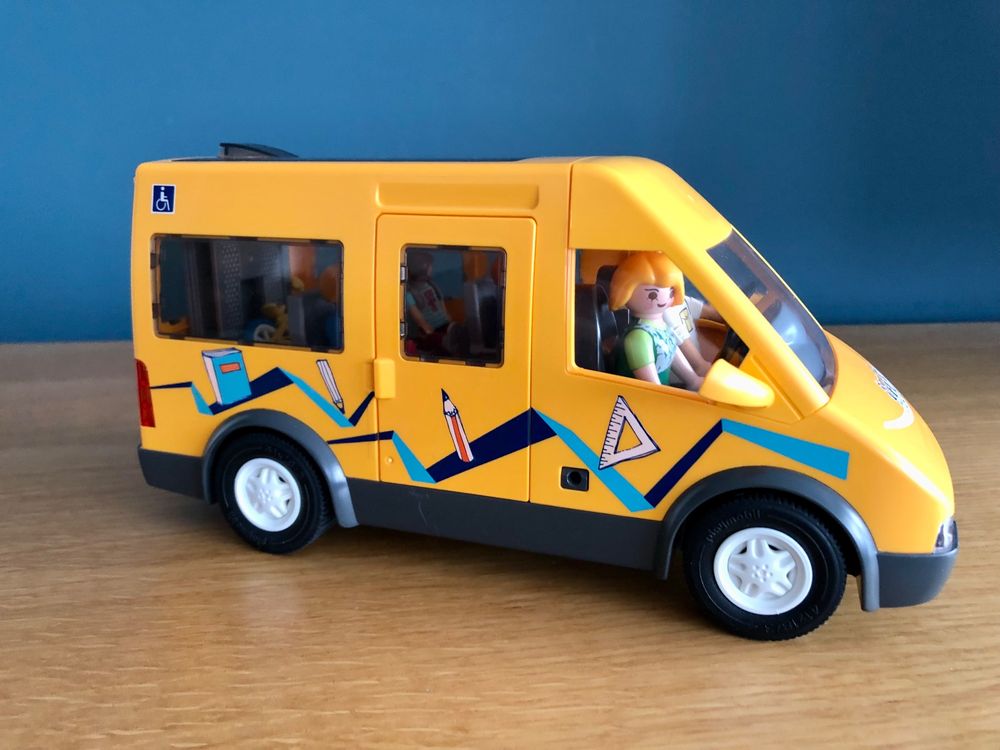 Playmobil Schulbus / bus scolaire (Gebraucht) in Lausanne für CHF 9.95 ...