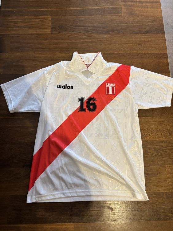 Peru Trikot Walon Nummer 16, Vintage Style, Top Zustand (Gebraucht) in ...
