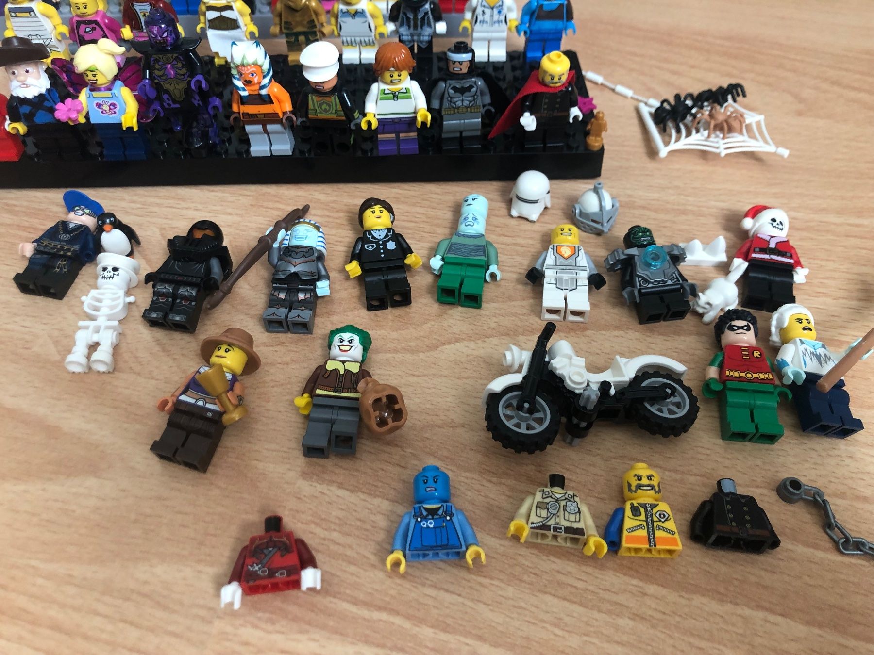 Lego Figuren Konvolut - Grosse Sammlung zu ersteigern! (Gebraucht) in ...
