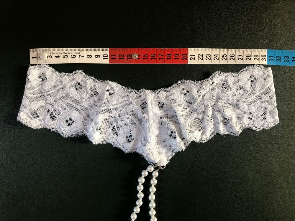 Perlen String Tanga mit Spitzen - String de perles | Kaufen auf Ricardo