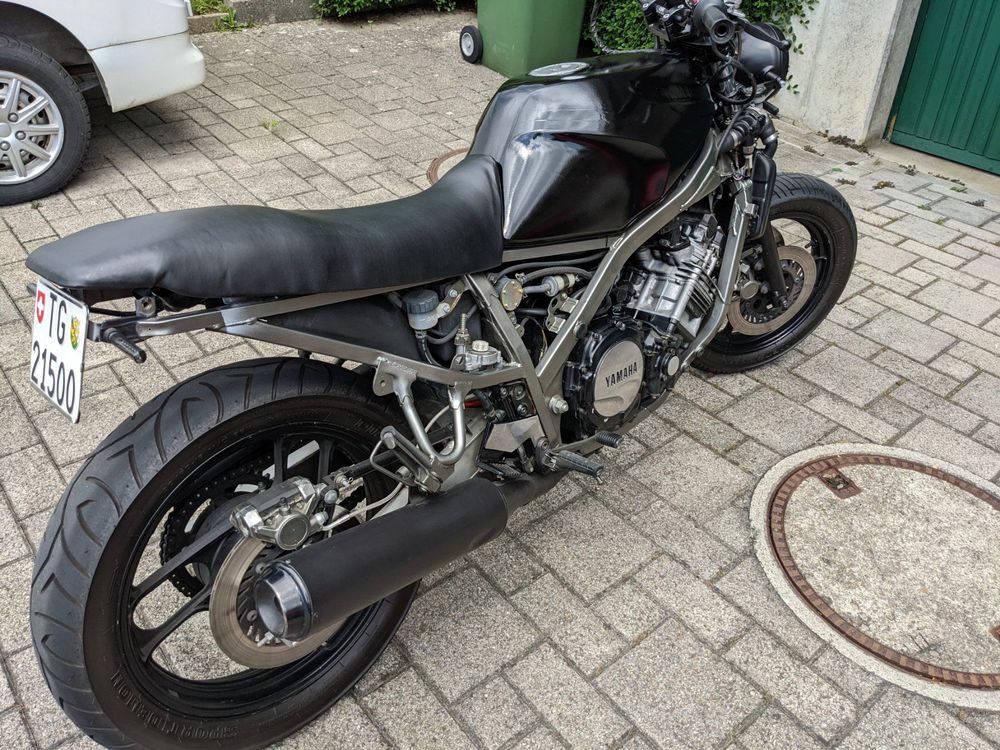 Yamaha FZ 750 Cafe Racer (Defekt) in Winterthur für CHF 600 – nur ...