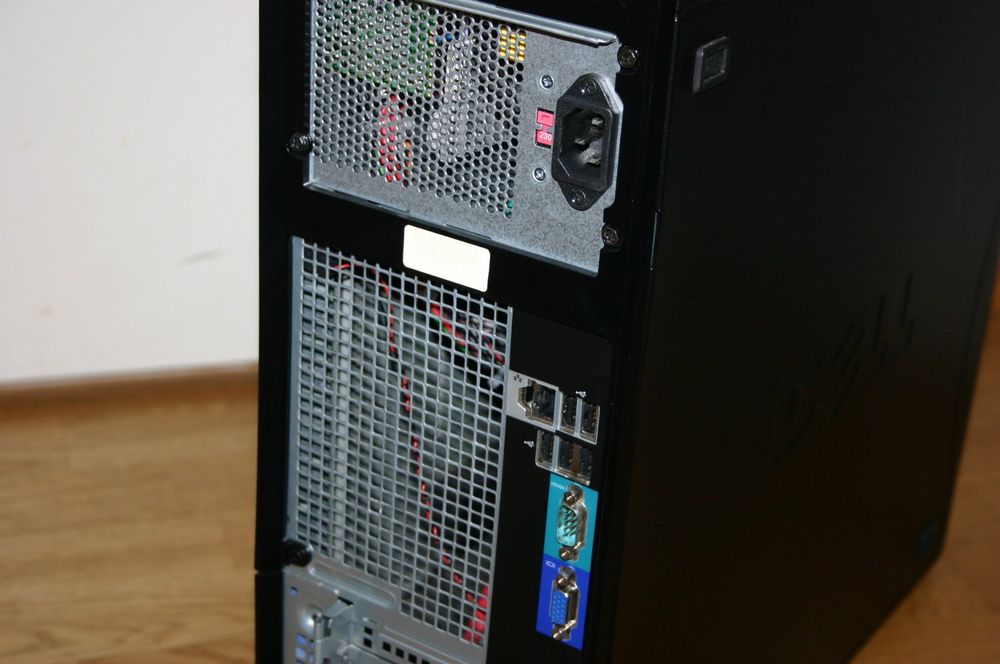 Vintage Server mit XP SP3 32Bit DELL Poweredge SC440 (Gebraucht) in ...