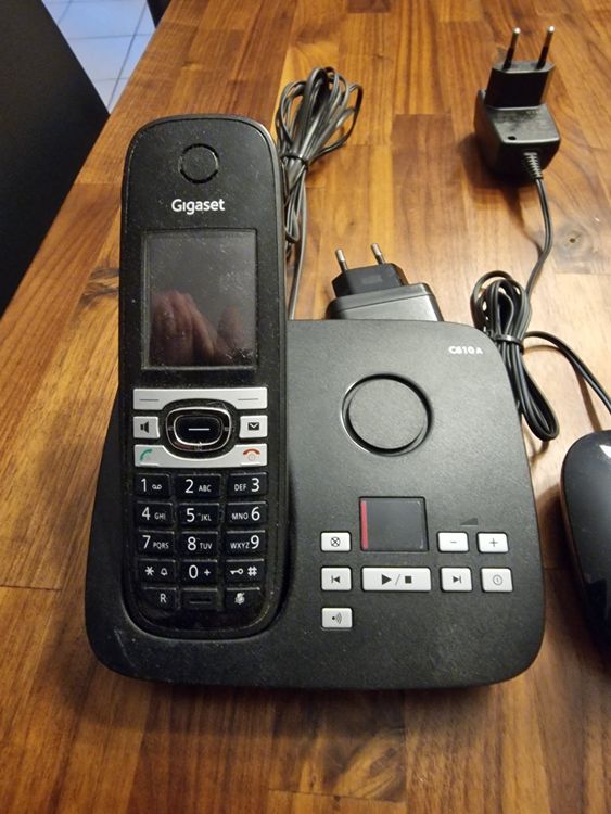 Gigaset Hauptstation mit 3 zusätzlichen Stationen (Gebraucht) in für ...