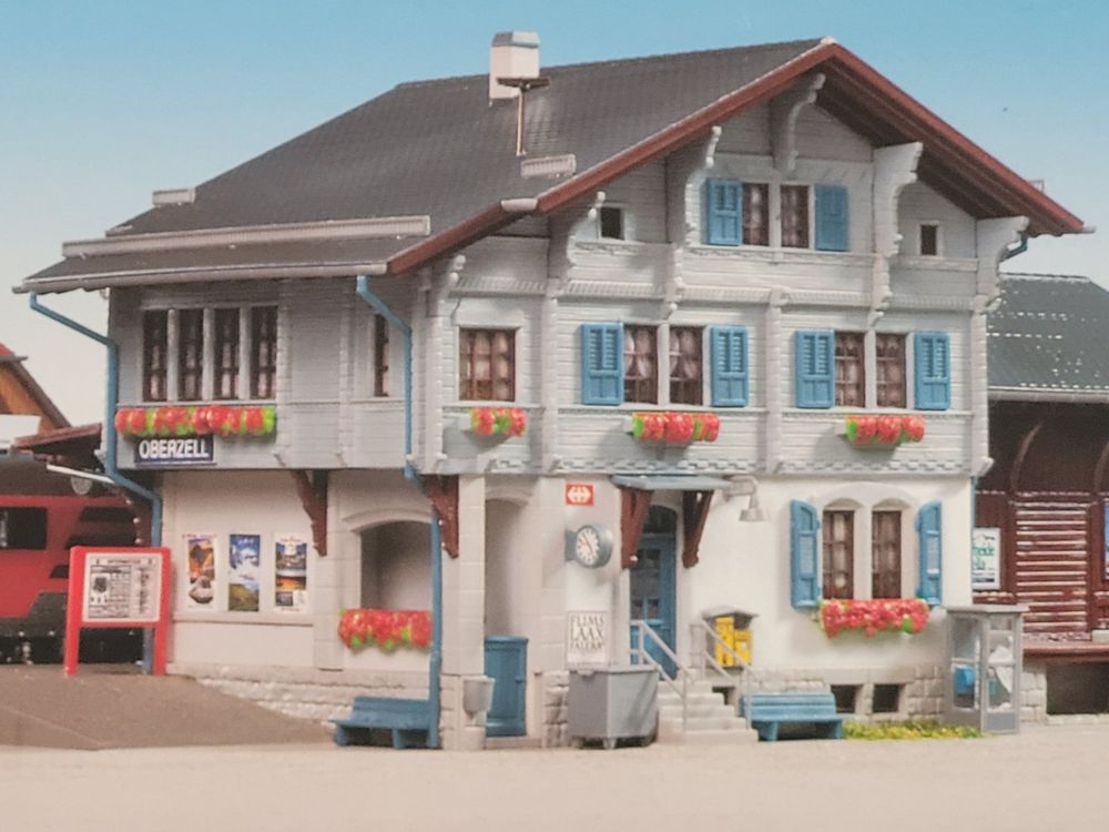 Kibri H0 59359 - Bahnhof Oberzell - Neu (Neu (gemäss Beschreibung)) in ...