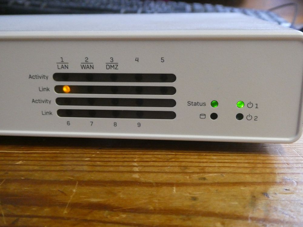 Sophos Firewall XG125 Rev3 Security GW mit OPNsense | Kaufen auf Ricardo