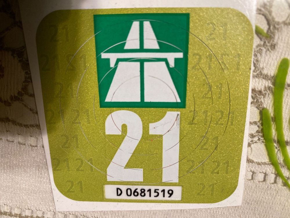 CH Autobahn Vignette 2021 (Neu (gemäss Beschreibung)) in Dietikon für CHF 3 – mit Lieferung auf ...
