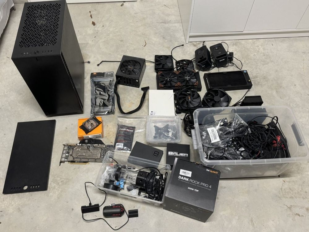 Auflösung PC-Lager (Diverse hochwertige PC-Komponente) | Kaufen auf Ricardo